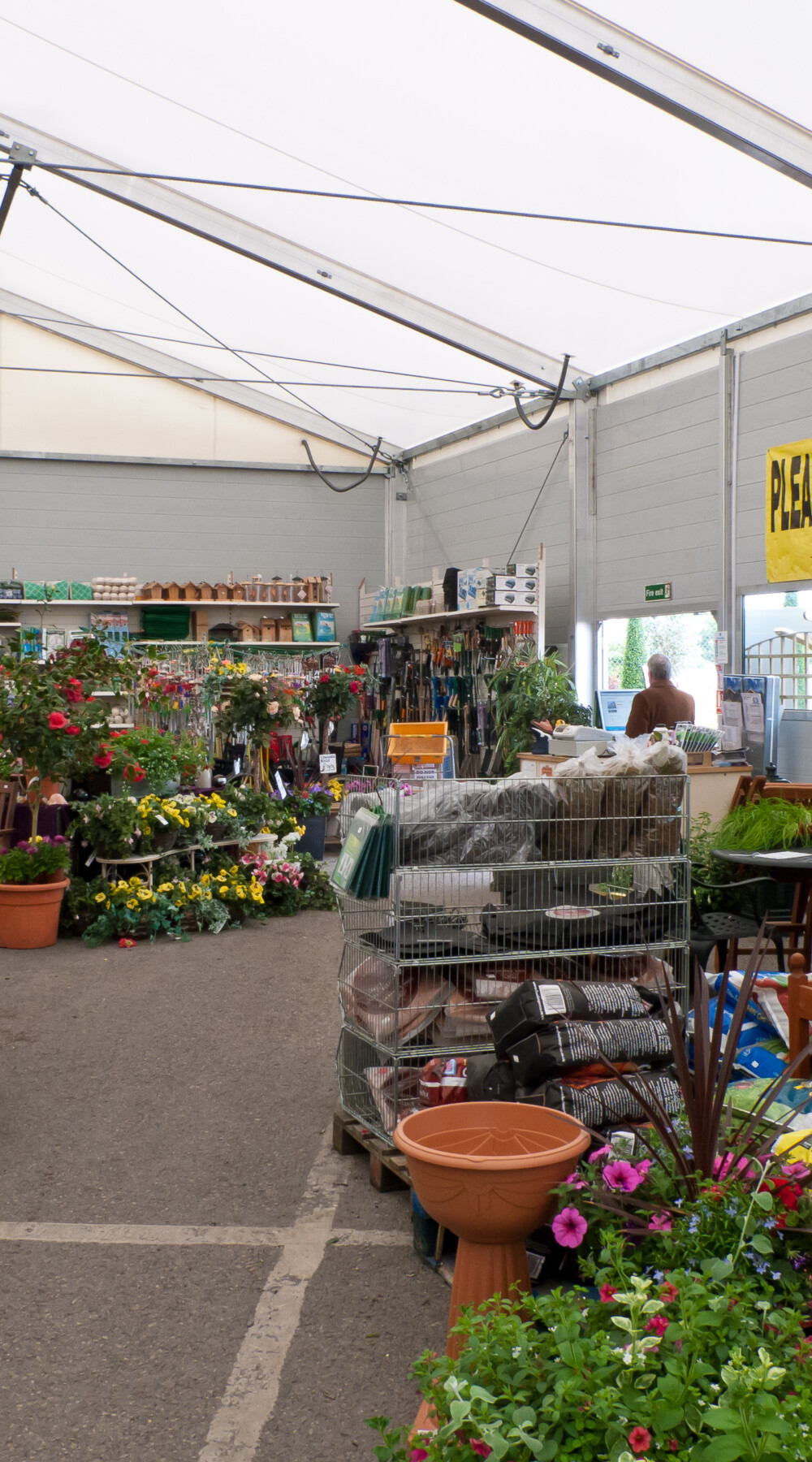 Temporary Commercial & Retail Buildings | Aganto