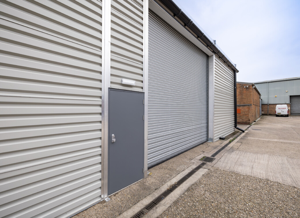 Howard Shipping Services Ltd | Temporary Warehouse | Aganto