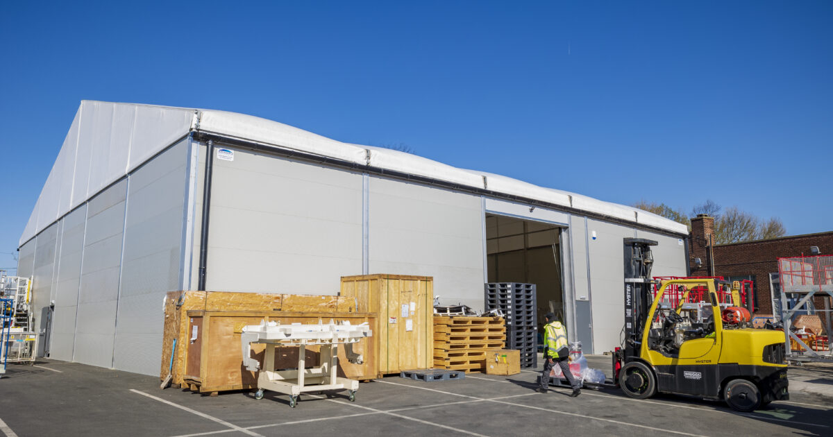 What are the advantages of a temporary warehouse? | Aganto
